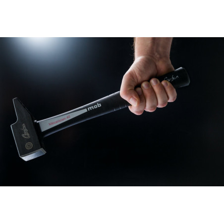 Marteau rivoir 50 mm manche carbon Mob 2500701 - Outillage à main